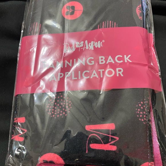 Red Aspen | Bath & Body | Tanning Back Applicatior | Poshmark